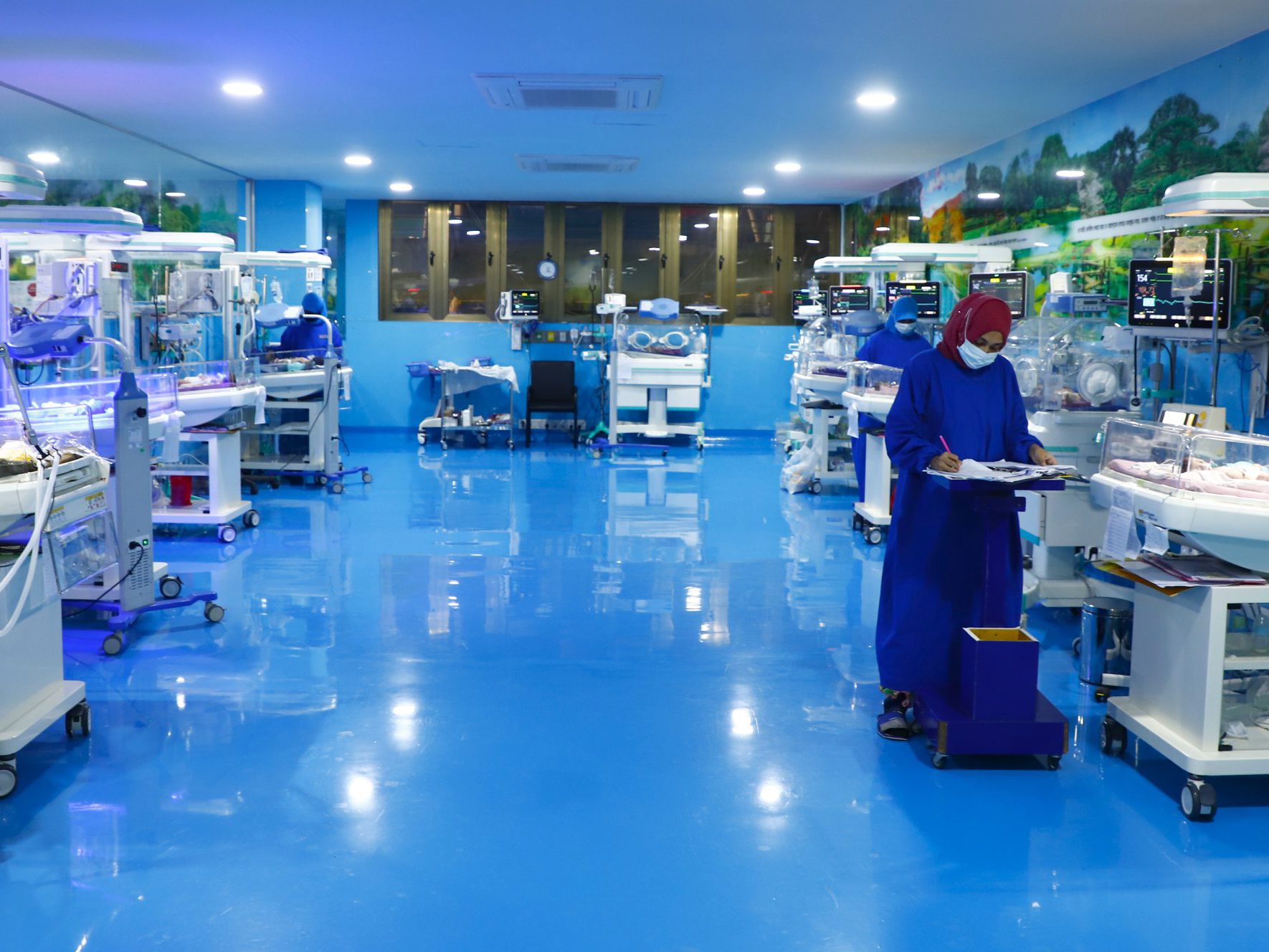 Neonatal Intensive Care Unit (NICU) – Ad-din Hospital, Kushtia